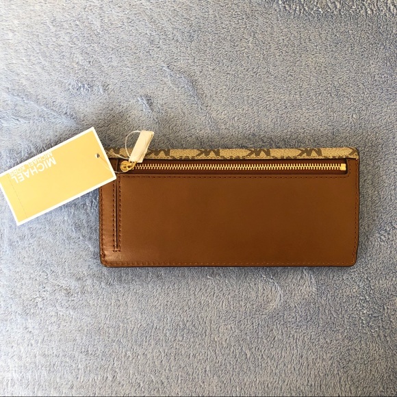 Michael Kors | Bags | Michael Kors Natalie Wallet | Poshmark